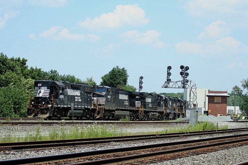 NS 5208